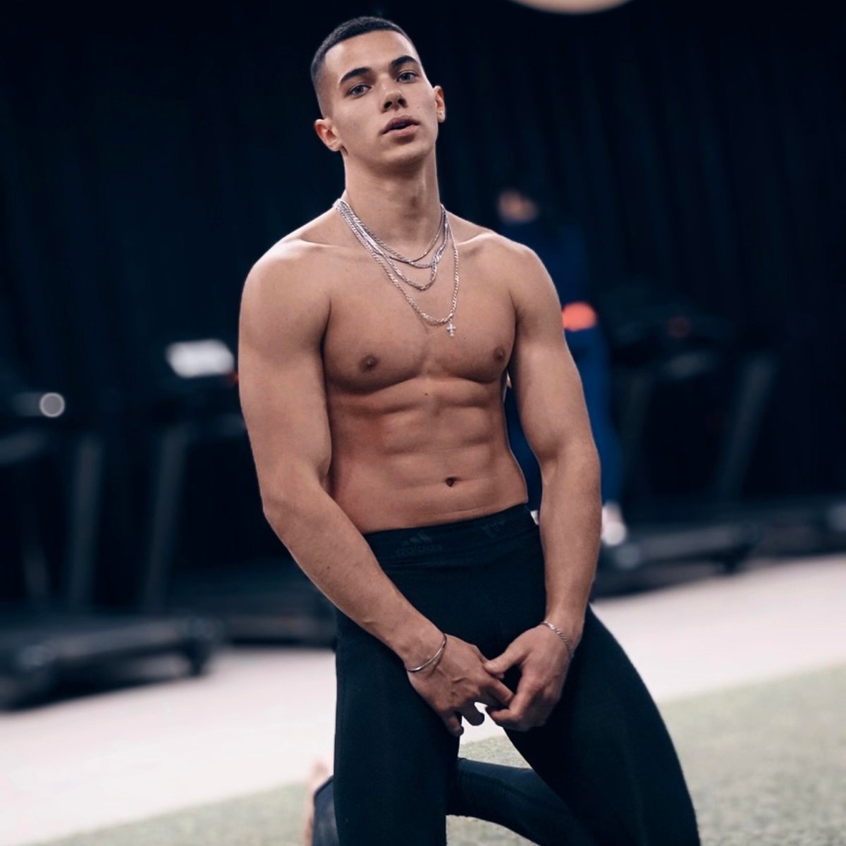 Boxing 🥊 by Alex Kravchyna